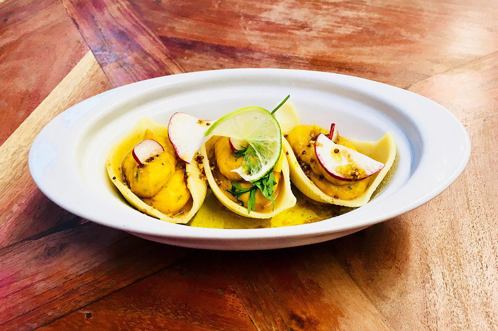 Plat à emporter aux restaurants bio BON - Les Hameaux Bio